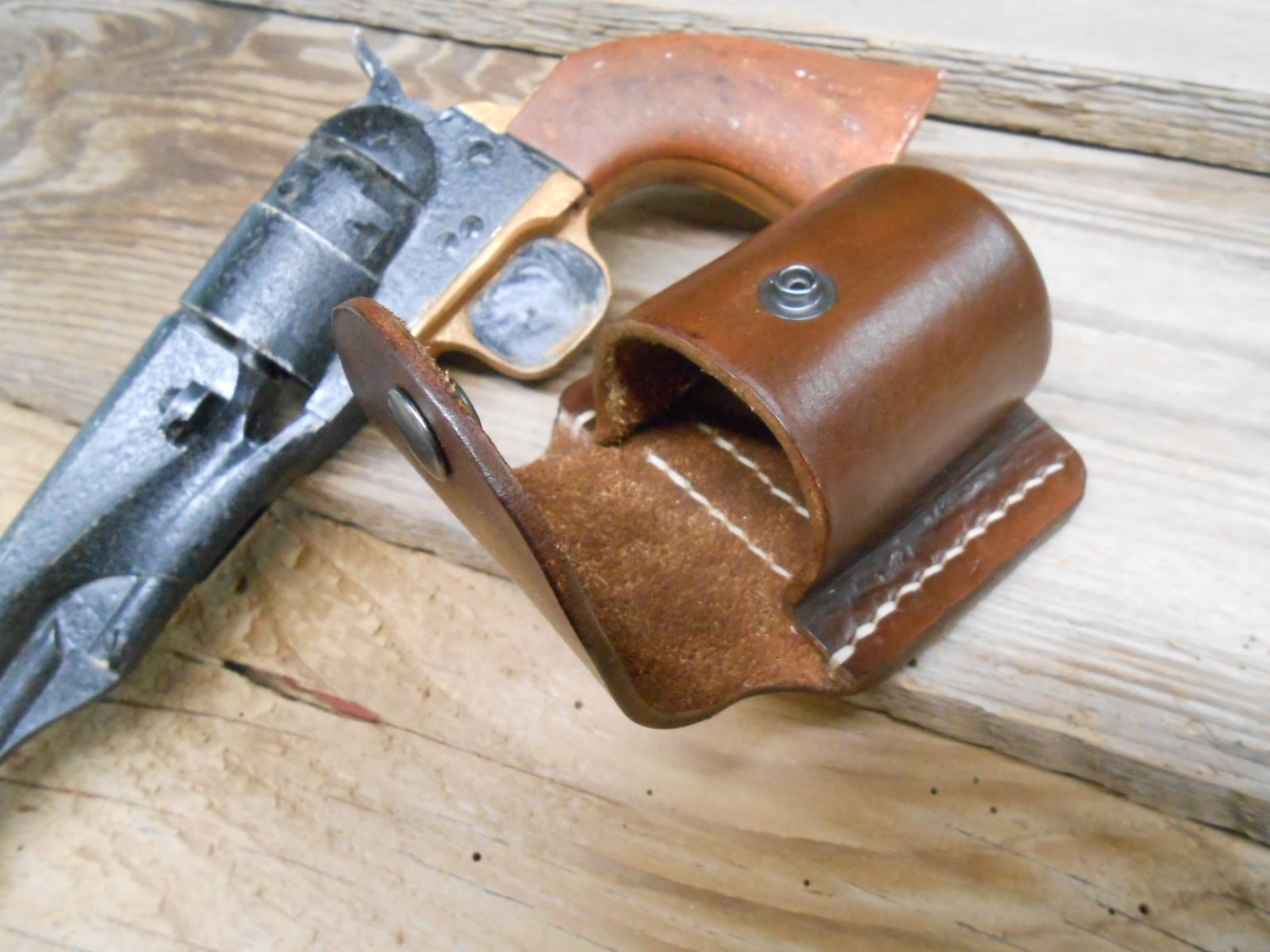 Spare Cylinder Pouch [SL-1903] - Swede's Leatherworks